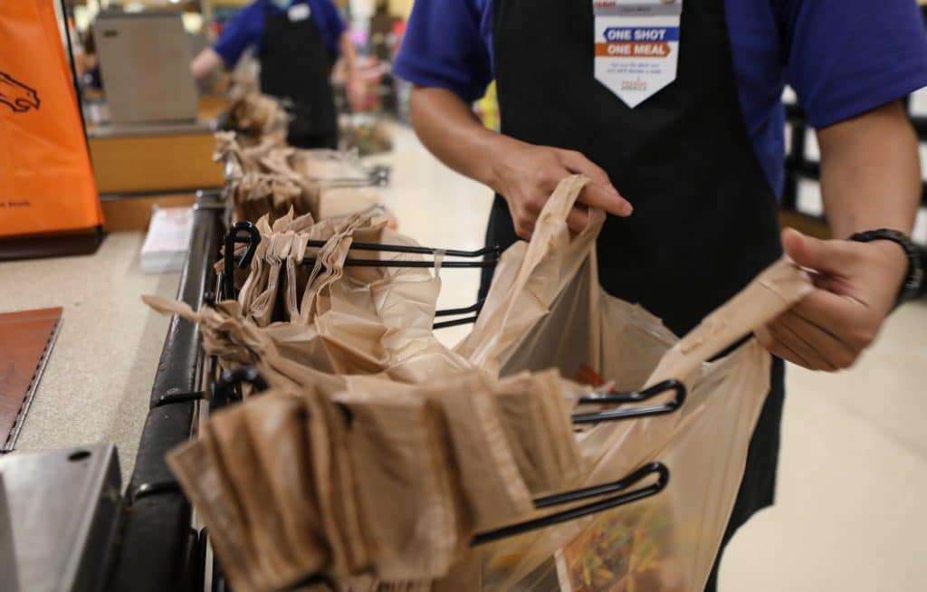 Vail to increase and expand disposable bag fees, bans at start of 2023 ...